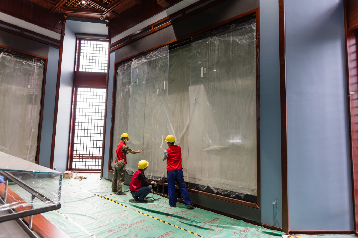 The 14 Different Kinds of Museum Wall display case design styles ...